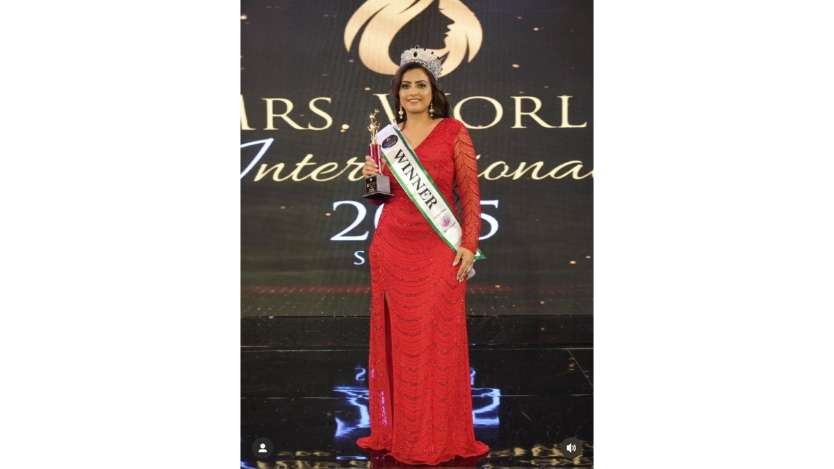 Fashion Designer Saloni Malhotra Crowned Mrs. World International 2025 | Loktej Business ...