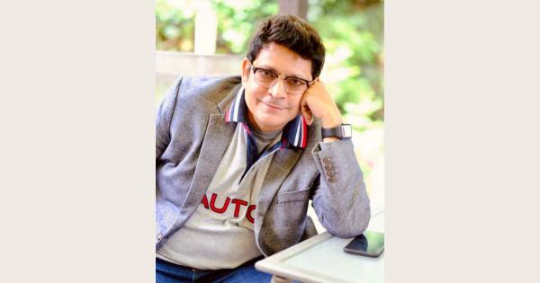 ‘Fire of Love Red’ – a scary thriller by Rajeev Chaudhari | Loktej ...